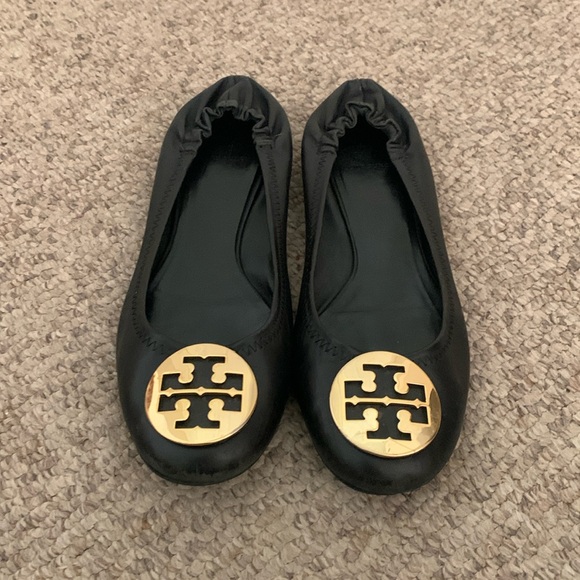 Tory Burch | Shoes | Tory Burch Black Leather Reva Gold Logo Ballet ...